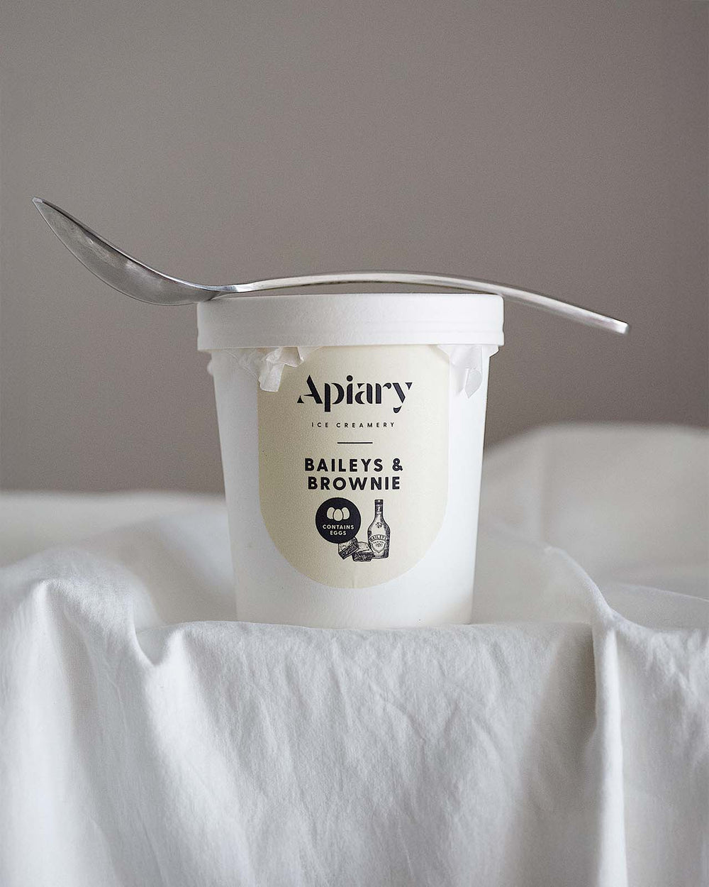Baileys & Brownie Ice Cream | Irish Cream & Brownie | Apiary Singapore